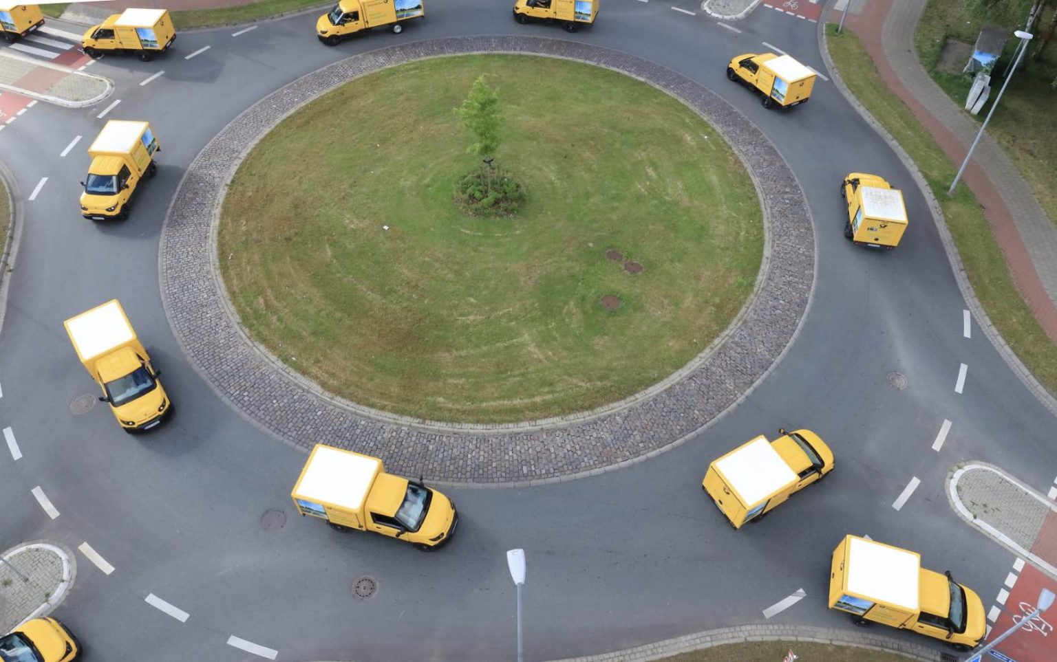 Greentech Mobility: Das ist der Streetscooter-Nachfolger von B-on ...